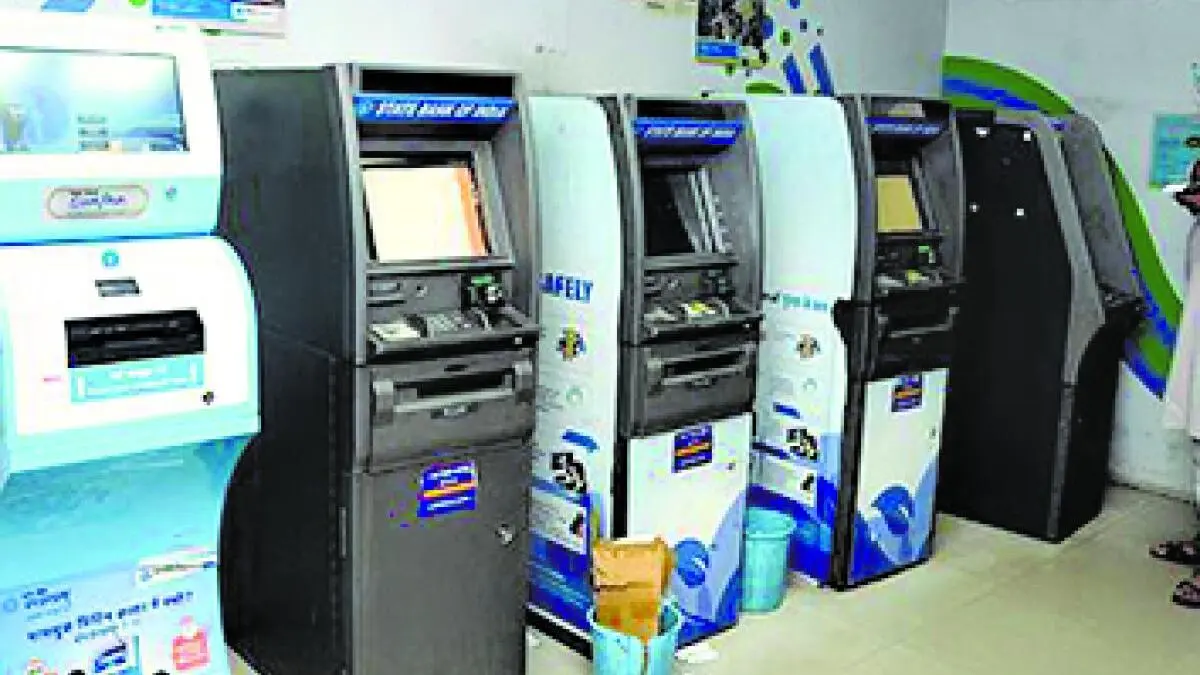 Banks plan to install 17,000 ATMs, CRMs - The Hindu BusinessLine
